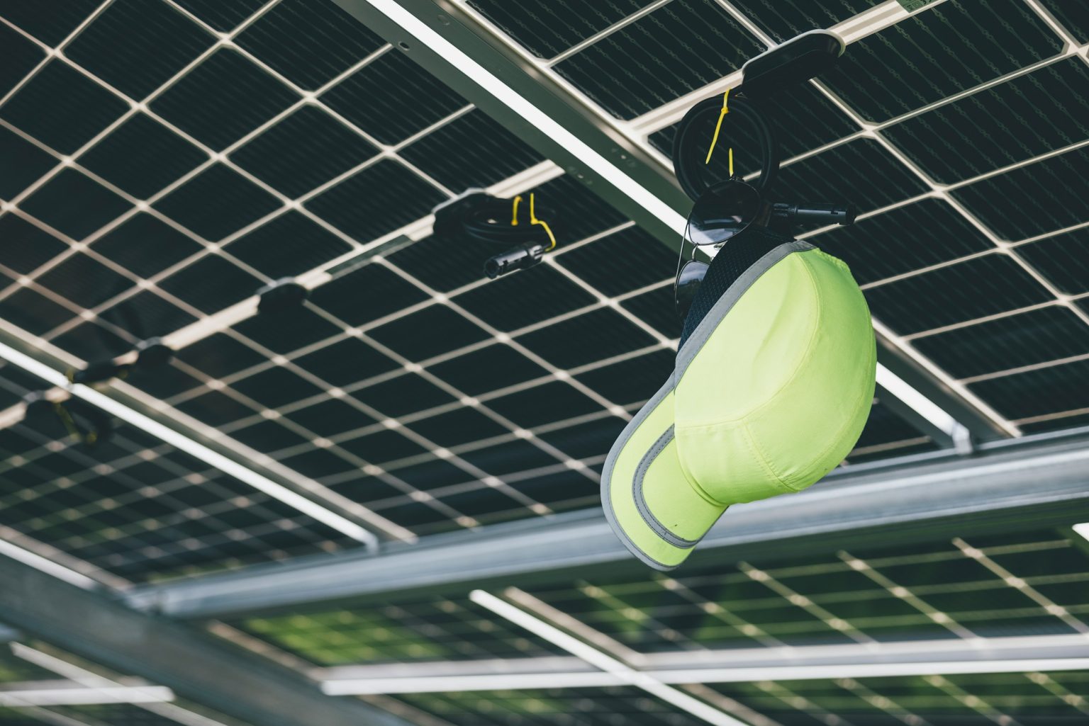 Sunpower Maxeon 6: The Solar Panel That's Literally Changing the Game ...