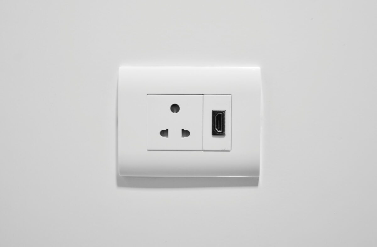 Understanding the Different Types of Electrical Outlets | AusEco ...