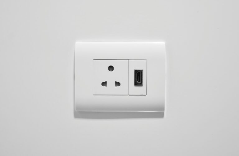 Understanding the Different Types of Electrical Outlets | AusEco ...